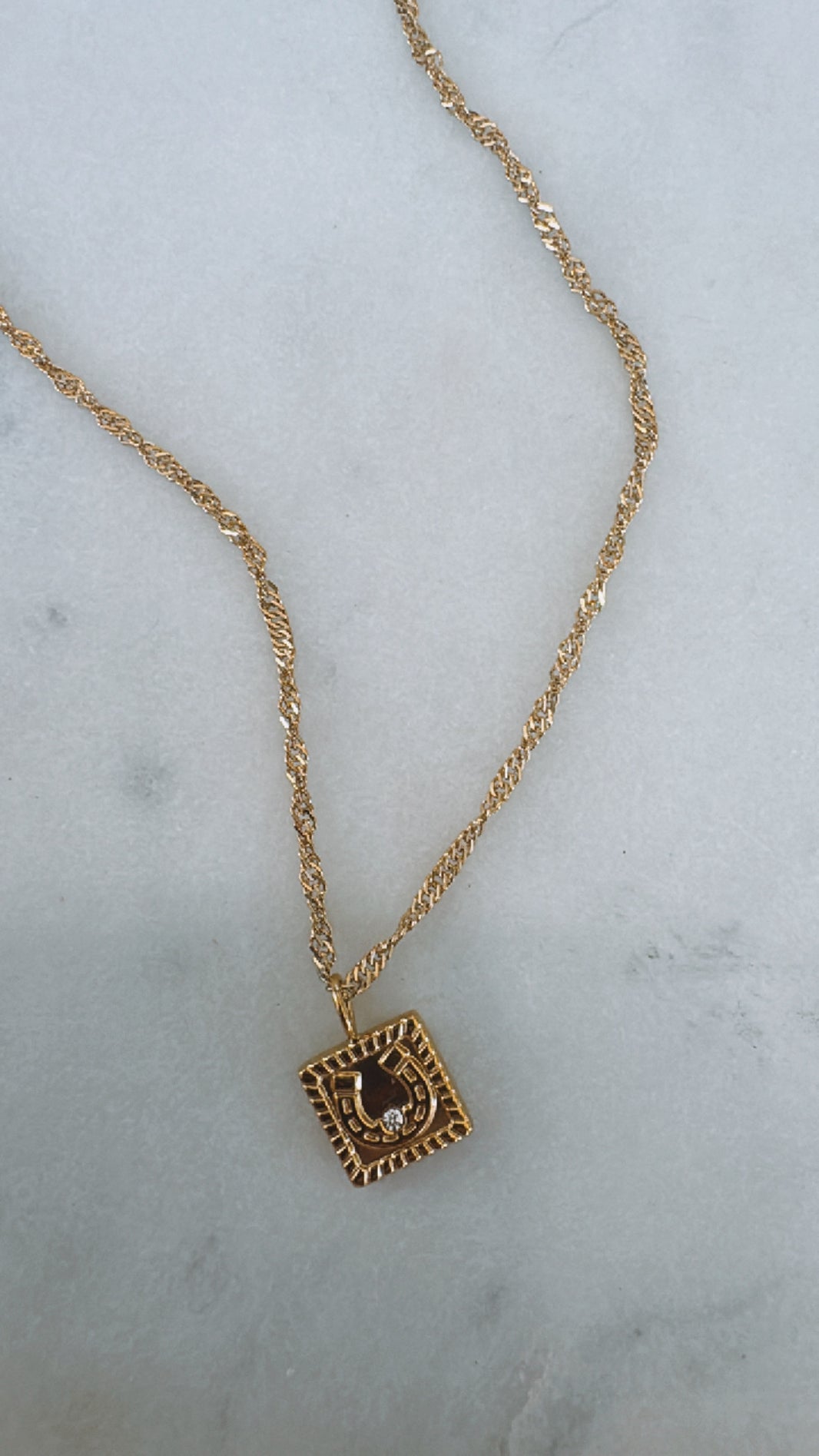Necklaces – MOOD